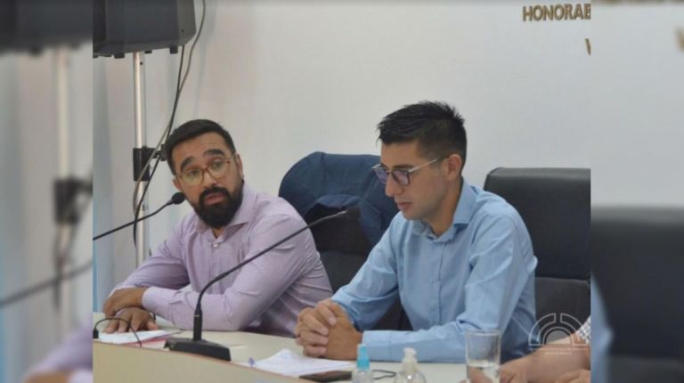 El concejal Leonardo Rodríguez a cargo del Ejecutivo Municipal ...